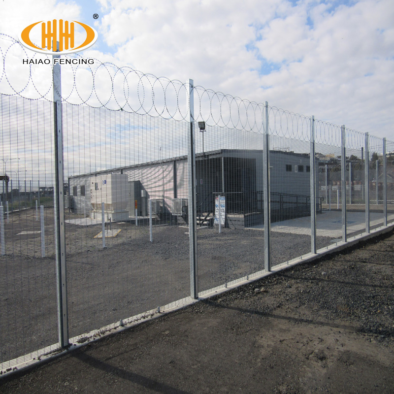 358 Security Fence With Razor Wire Prison Mesh, High Quality 358 ...