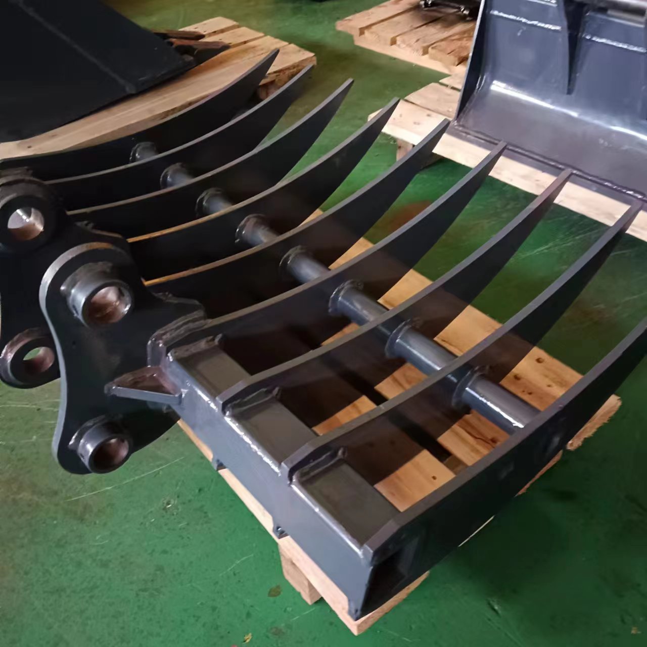 Hitachi Kubota Excavator Rake/root Rake, High Quality Hitachi Kubota ...