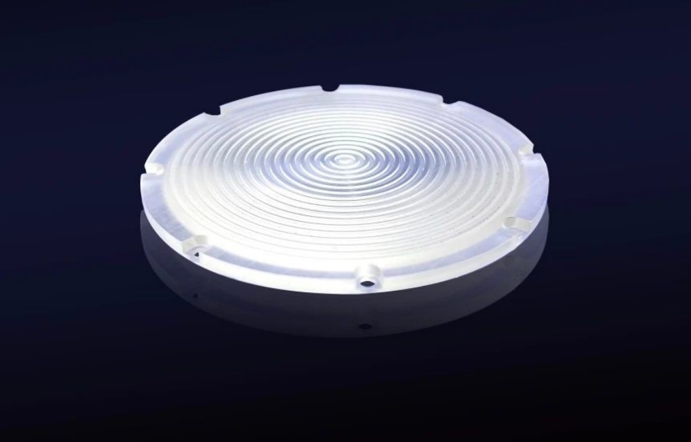 Cross-linked polystyrene lens antenna: A revolutionary material ...