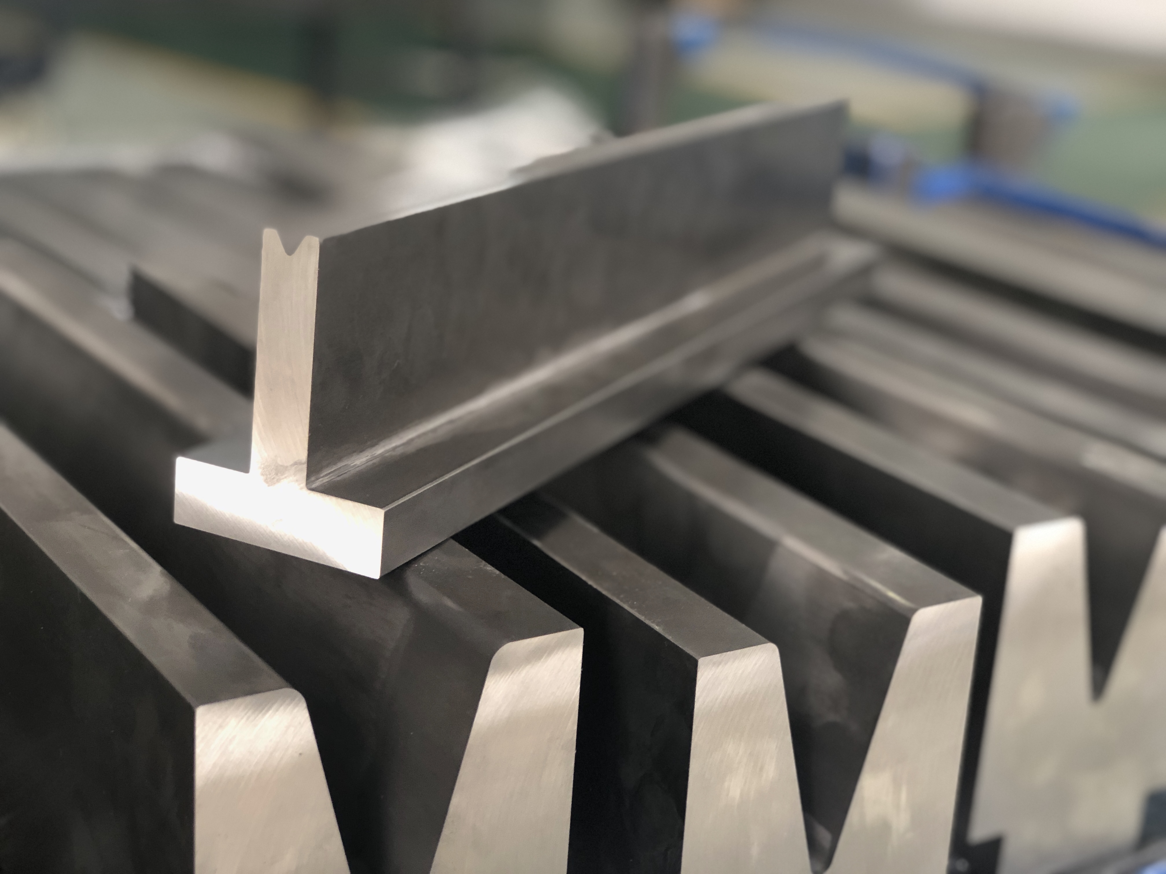 Fabmax European Standard Press Brake Gooseneck Punch Bending Machine ...