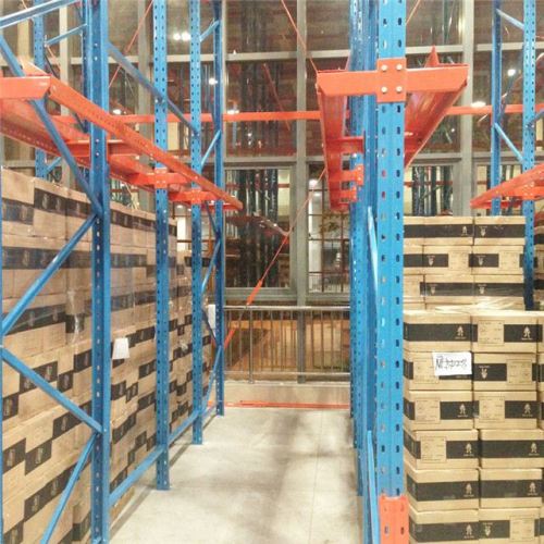 High Load Capacity Drive-in Racks System For Warehouse In Dongguan ...