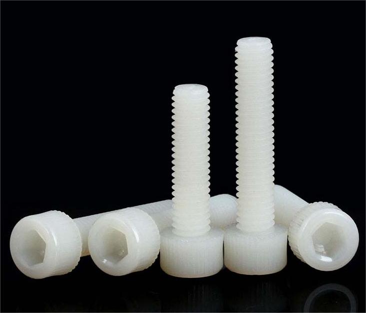 Learn about the characteristics of plastic screw materials and Application