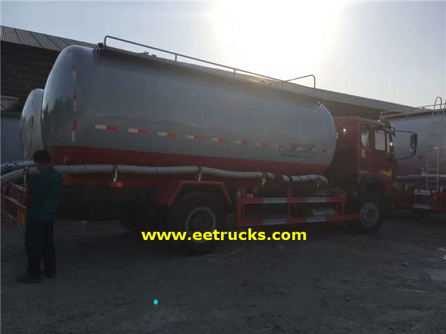 Sinotruk 5000 Gallon Dry Powder Tankers, High Quality Sinotruk 5000 ...