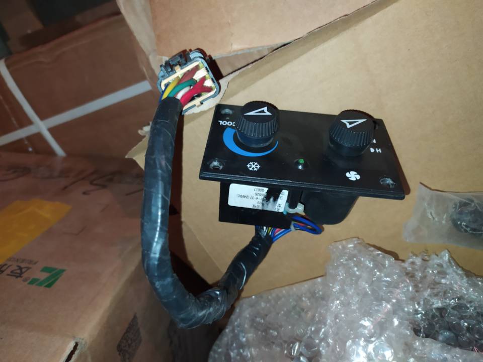 볼롤 휠 로더 에어컨 스위치 9f653-68e200500a0, Bossgoo.com의 고품질 볼롤 휠 로더 에어컨 스위치 ...