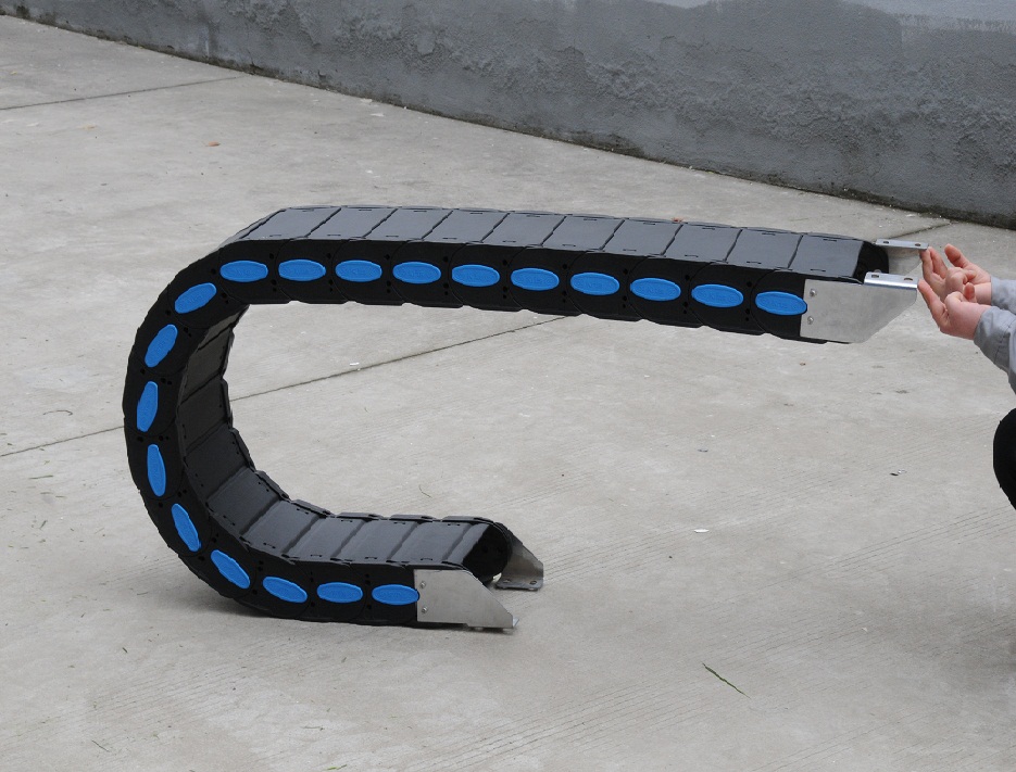 Fully Enclosed Cable Carrier, High Quality Fully Enclosed Cable Carrier ...