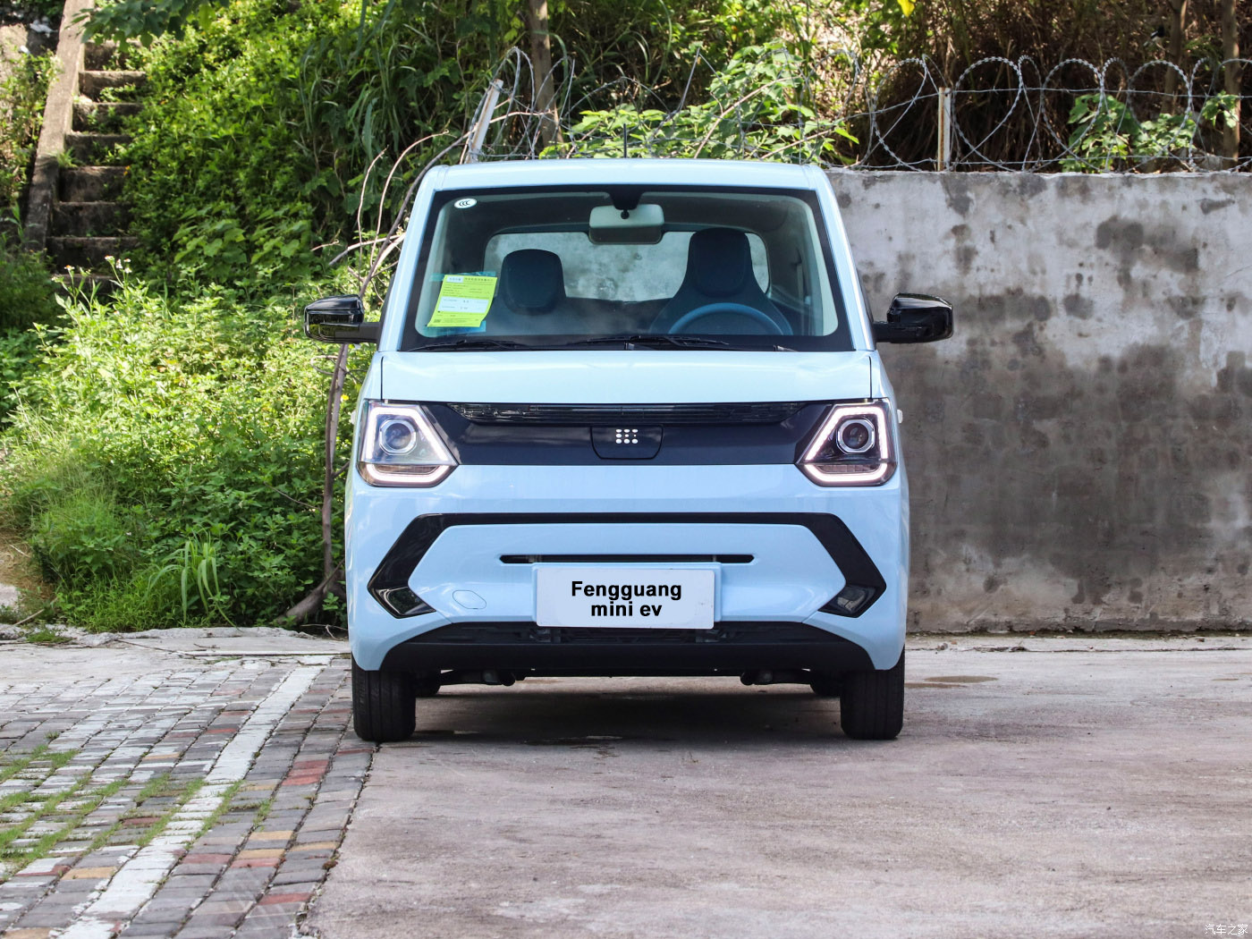 Dongfeng Fencon Mini Ev: 41ps Motor, 220km Range, 100km/h, 2wd Small ...