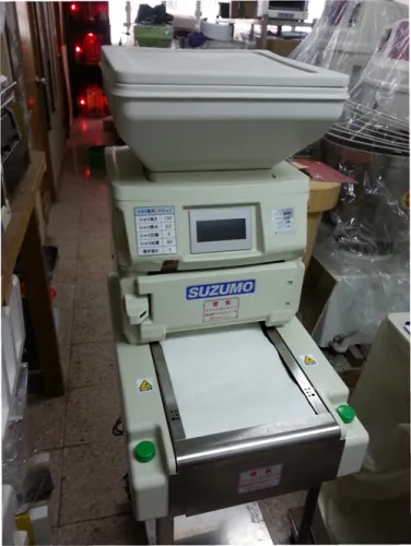 Used Suzumo Sushi Roll Making Robot, High Quality Used Suzumo Sushi ...