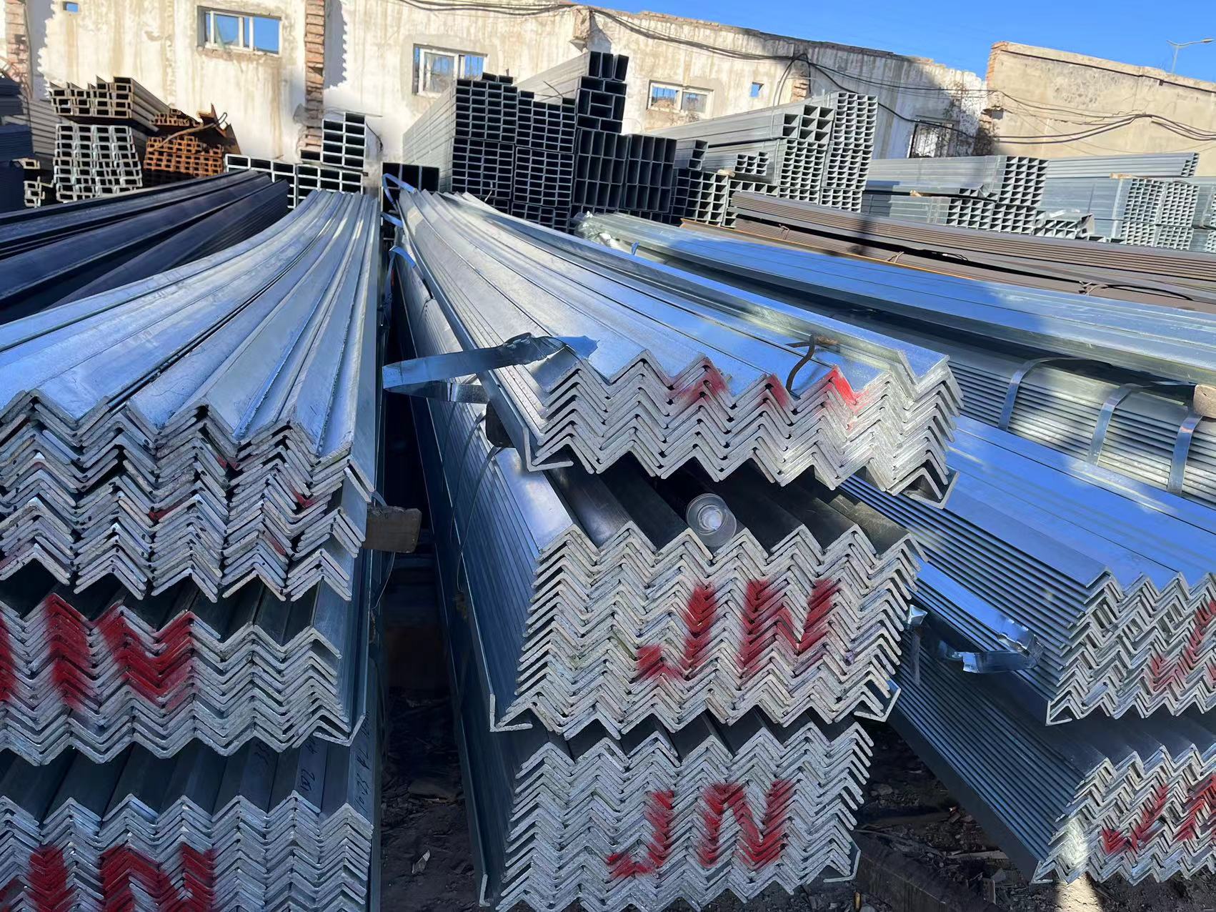 High Quality Jis Standard Steel Angles And Custom Processing Services ...