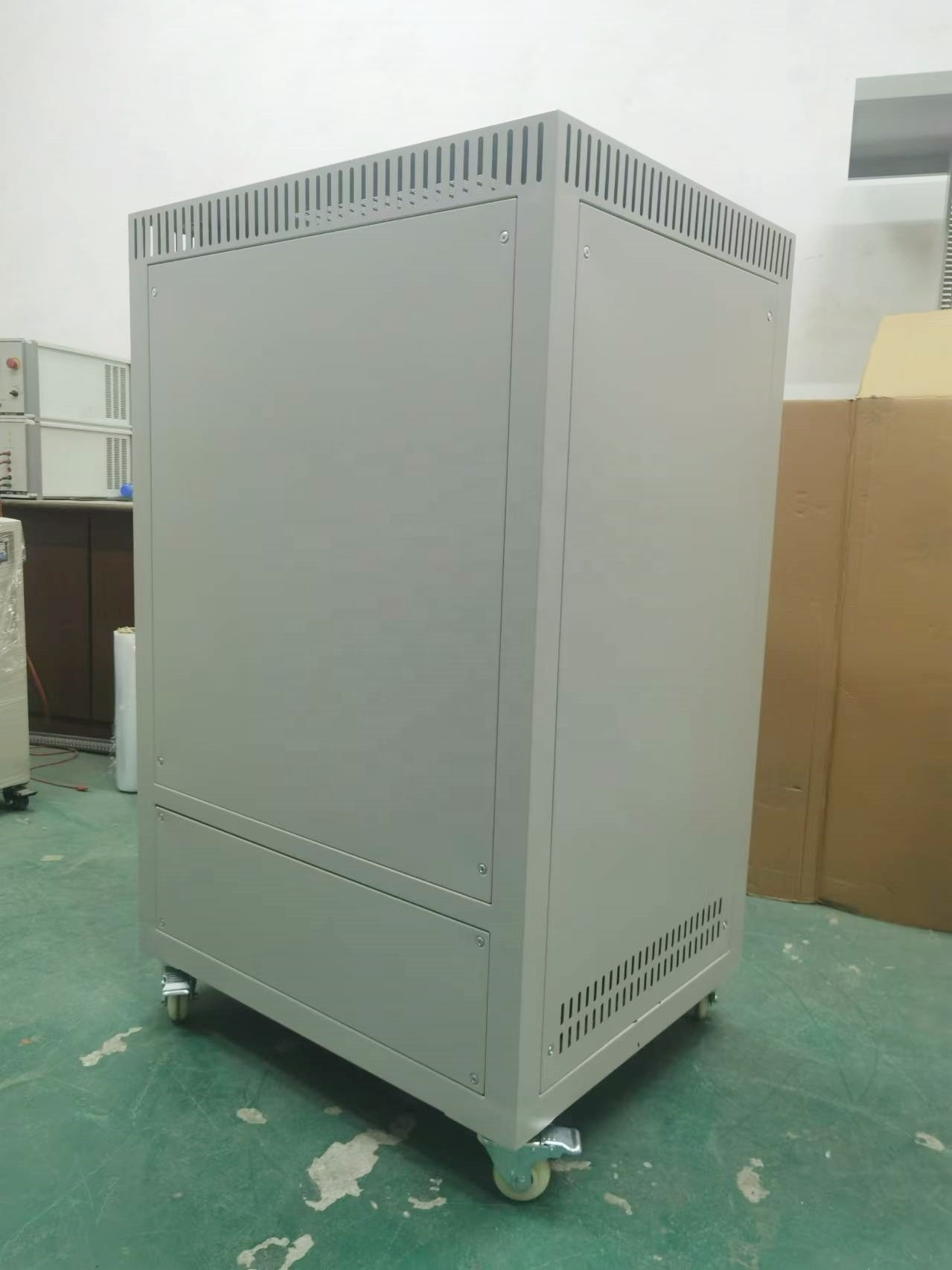 300kva Three-phase Scr Static Voltage Stabilizer 304-456v Input 380v ...