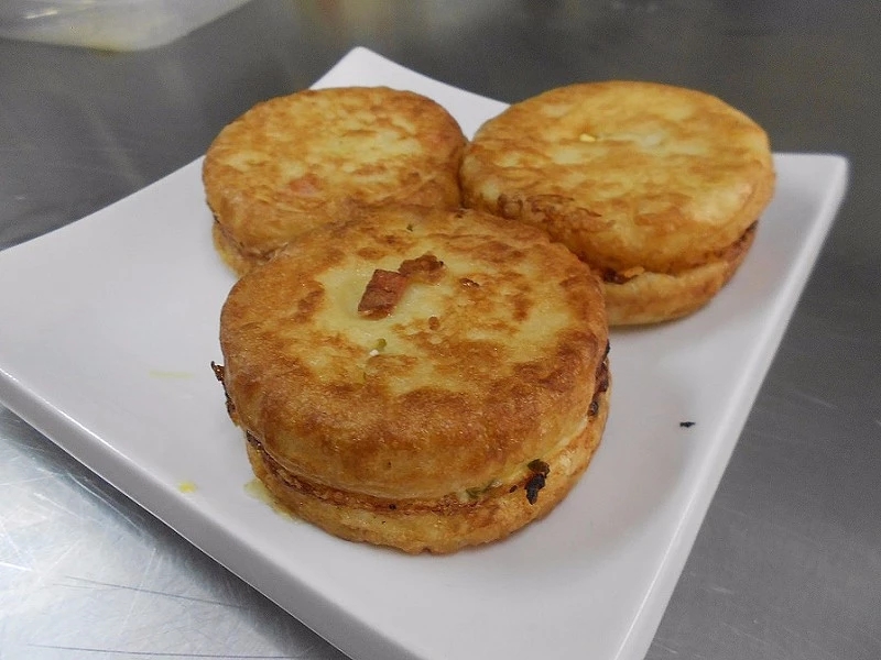 Commercial Gas Egg Burger Machine With Non-stick Coating For Hot Sales ...