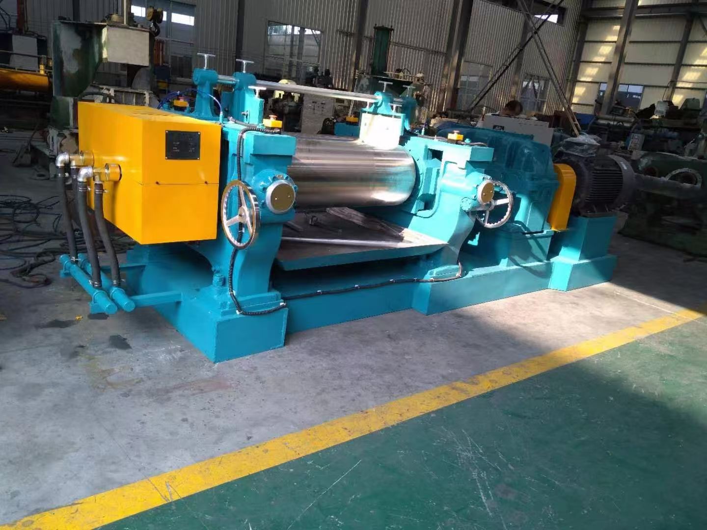 Open Type Two Roll Rubber Mixing Mill Machine For Rubber Processing ...