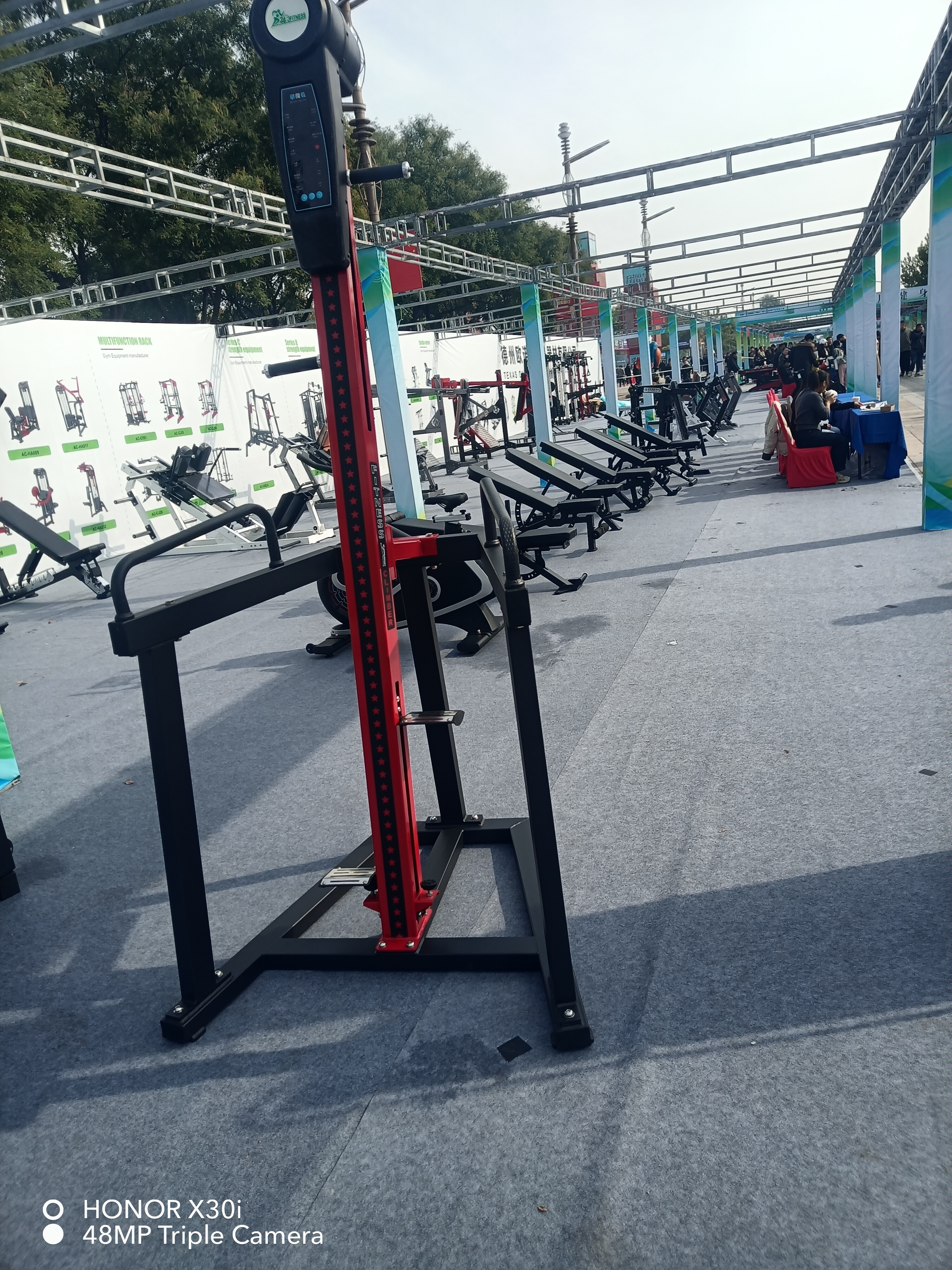 Motorized Vertical Climbing Machine: Commercial Gym Equipment For ...