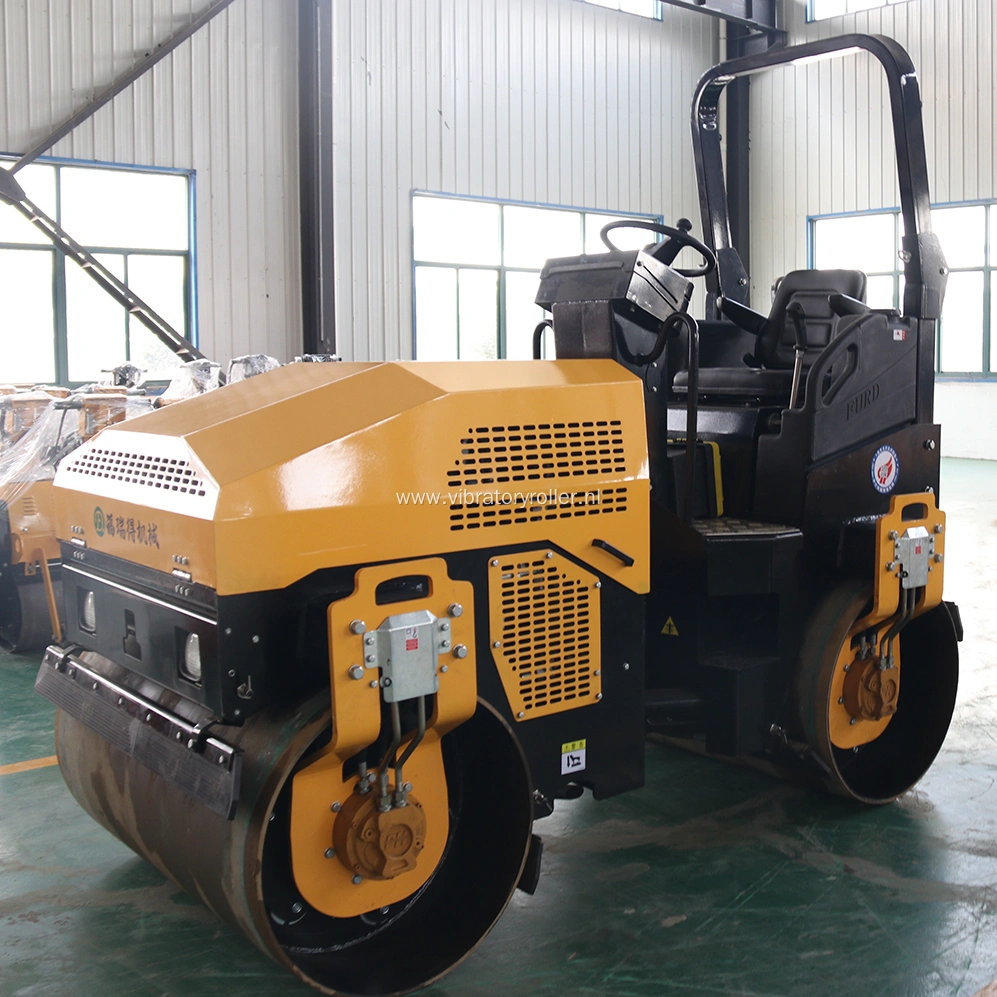 3Ton Self-propelled Vibratory Road Roller