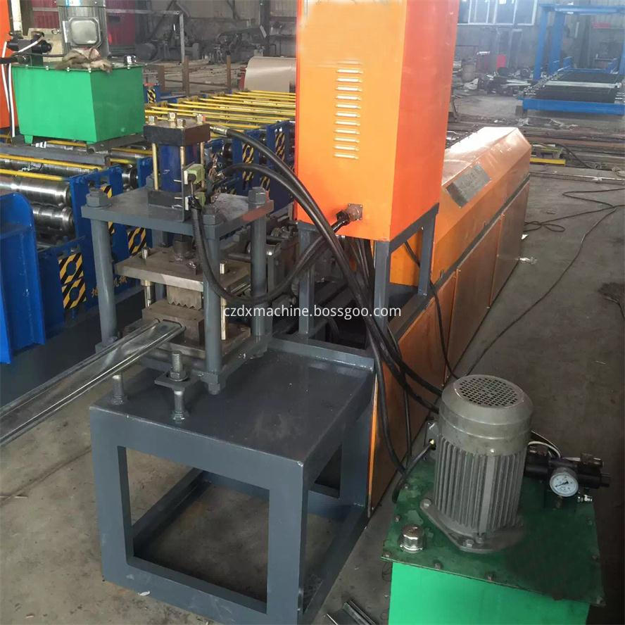 Roller Shutter Door Frame Cold Roll Making Machine, Bossgoo.com의 고품질 Roller Shutter Door Frame ...