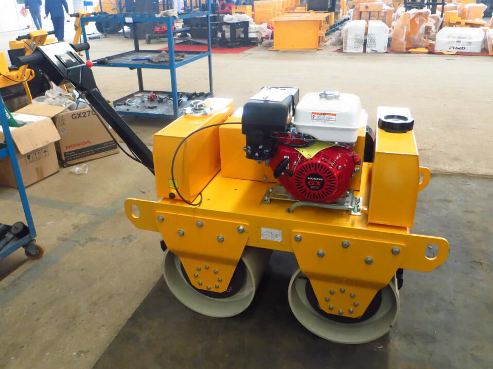 탠덤 드럼 진동 롤러 뒤의 디젤 엔진 도보, Bossgoo.com의 고품질 탠덤 드럼 진동 롤러 뒤의 디젤 엔진 도보