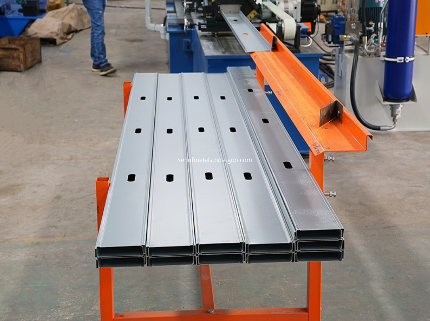 120 M/min Cuz Purlin Roll Forming Machine, High Quality 120 M/min Cuz ...