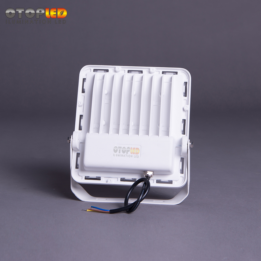 Ip65 30w Led 투광 조명 새로운 디자인, Bossgoo.com의 고품질 Ip65 30w Led 투광 조명 새로운 디자인