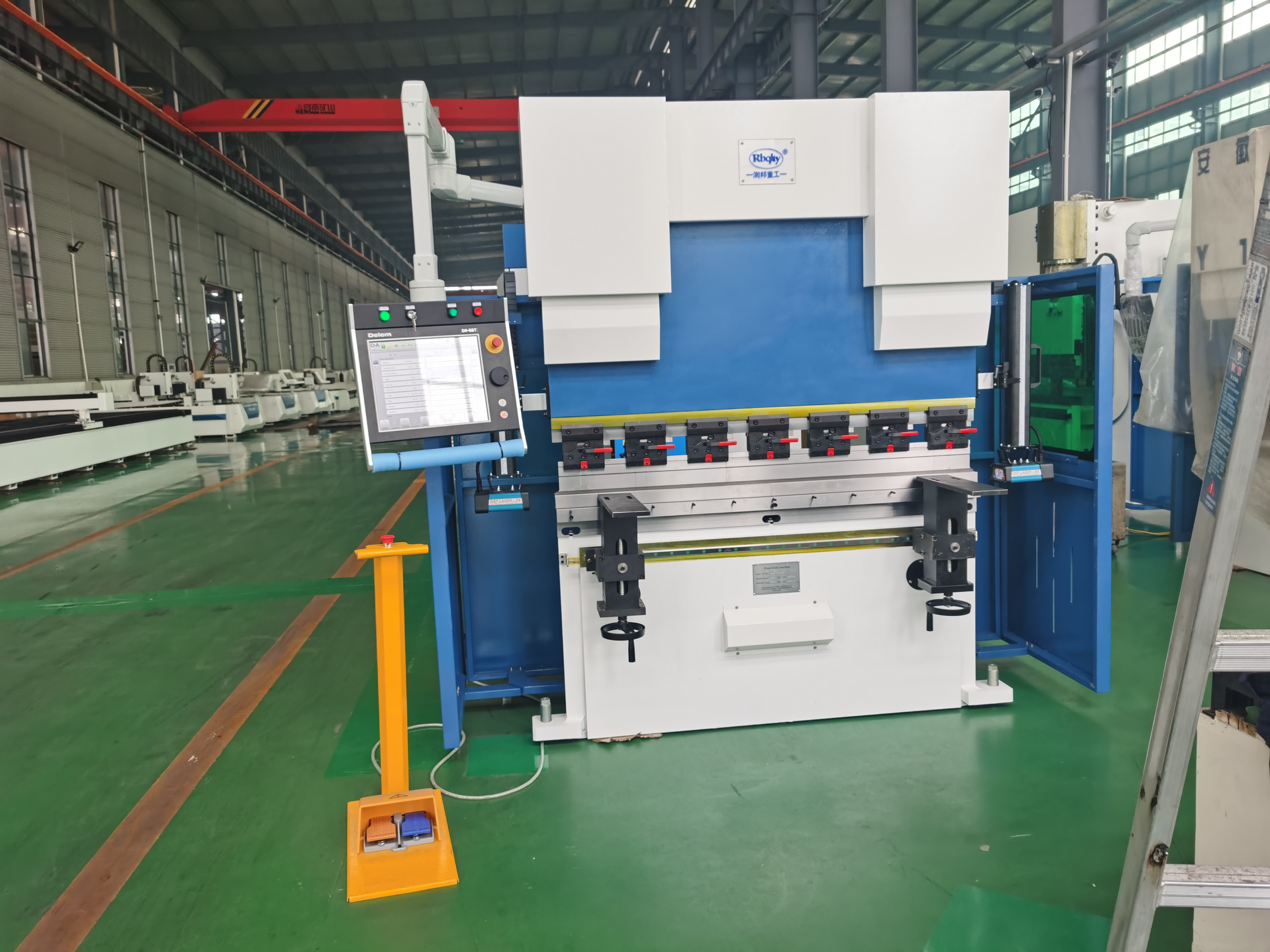 Hydraulic Mini Cnc Press Brake Machine For Metal Sheet And Stainless ...