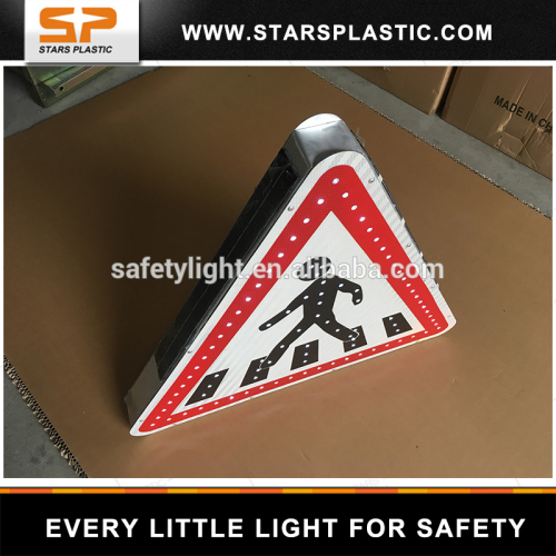 Triangle Led Traffic Sign/portable Traffic Led Sign/solar Aluminum ...