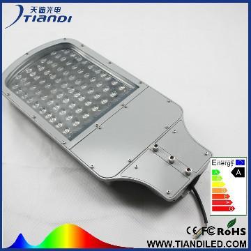 80w 조명 피팅 주도 Ip65, 8000lm, 수명 > 50000hrs, Bossgoo.com의 고품질 80w 조명 피팅 주도 Ip65, 8000lm, 수명 > 50000hrs