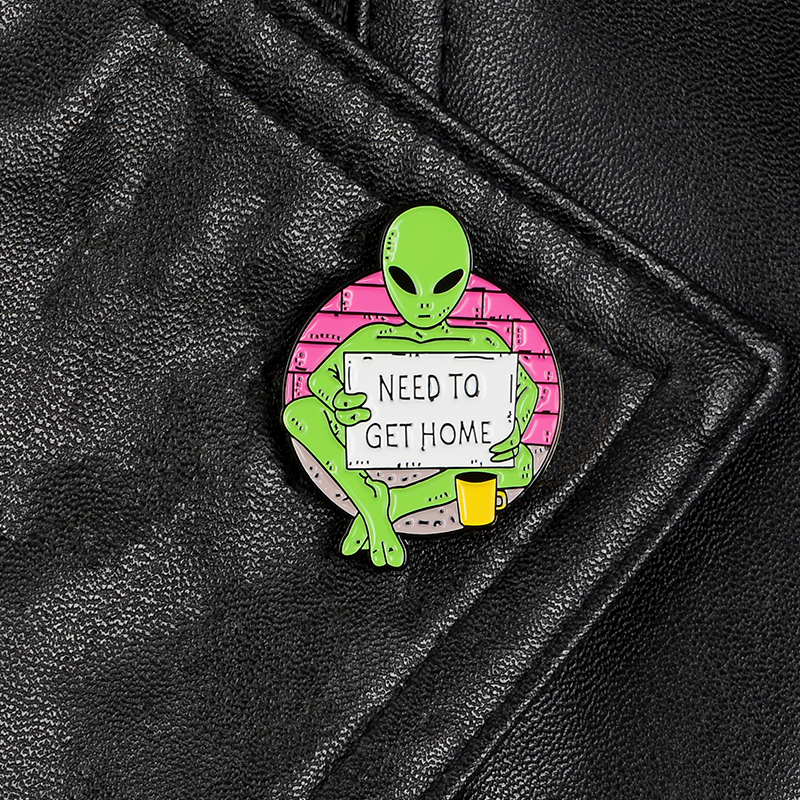 Begging Et Enamel Pin Custom Alien Brooches For Shirt Lapel Backpack ...