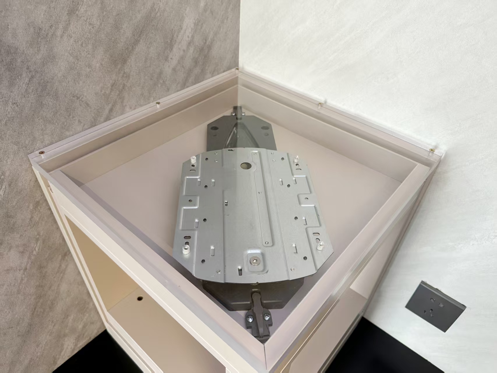Rotating Cabinet Design: Why 1.8 Meters Is the Ideal Height