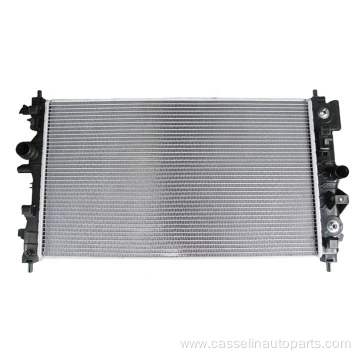 China Passenger Car Radiator,Car Radiator,Radiator For Rover Manufacturer