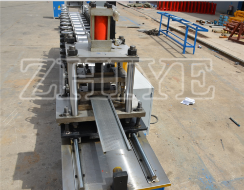 High Efficiency Roller Shutter Slat Forming Machine, High Quality High Efficiency Roller Shutter ...