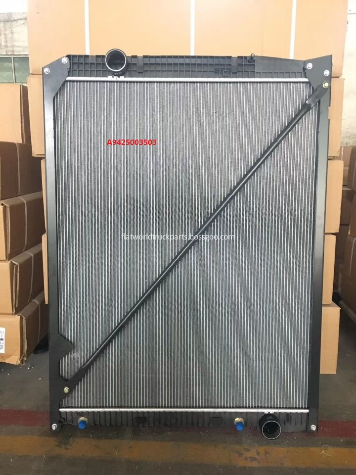 메르세데스 벤츠 라디에이터 A9425003503, Bossgoo.com의 고품질 메르세데스 벤츠 라디에이터 A9425003503