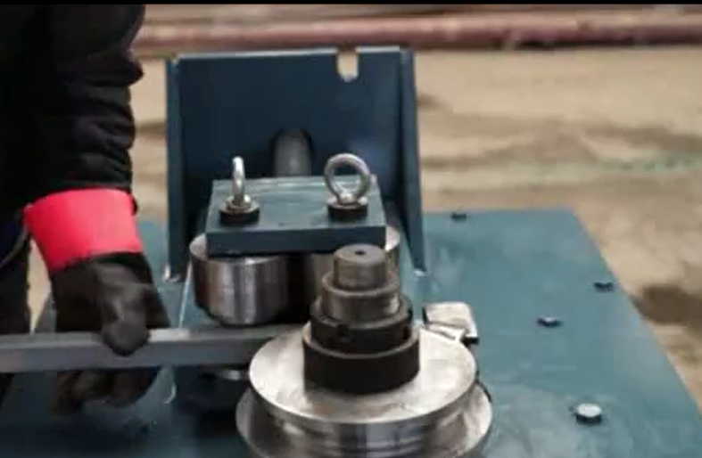 Pipe Tube Bender 2 Inch Outdiameter Bending Machine, High Quality Pipe ...