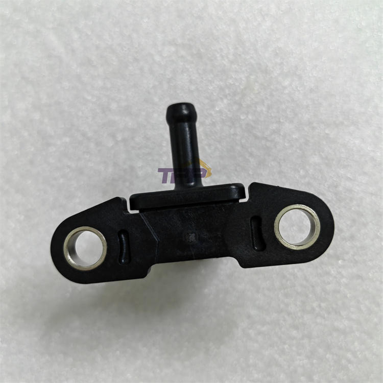 4hk1 6hk1 Vacuum Pressure Sensor Replacement For Hitachi Zx200-3, Zx240 ...