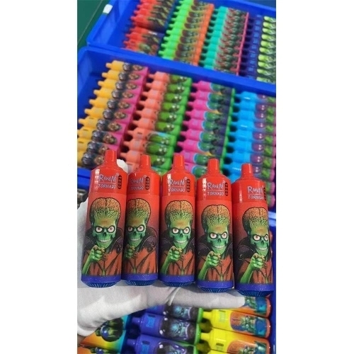 Randm Tornado 9000 혼합 딸기, Bossgoo.com의 고품질 Randm Tornado 9000 혼합 딸기