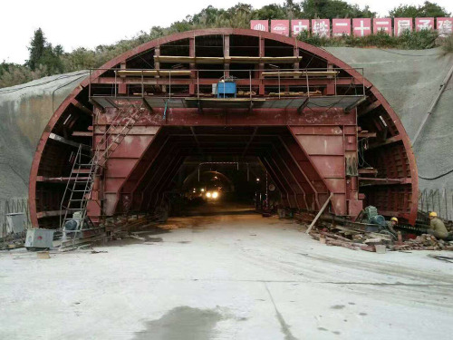 Highway Construction Tunnel Lining Machine, High Quality Highway ...