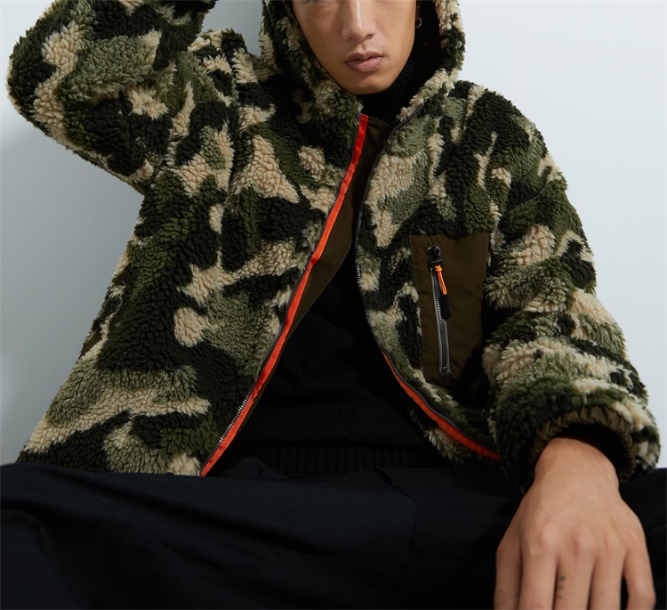 특징적인 Camo Sherpa 플리스 재킷 커스텀, Bossgoo.com의 고품질 특징적인 Camo Sherpa 플리스 재킷 커스텀