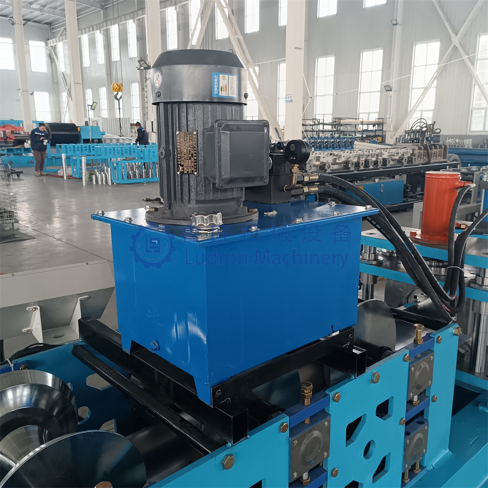 Customizable Metal Roof Ridge Cap Roll Forming Machine, High Quality ...