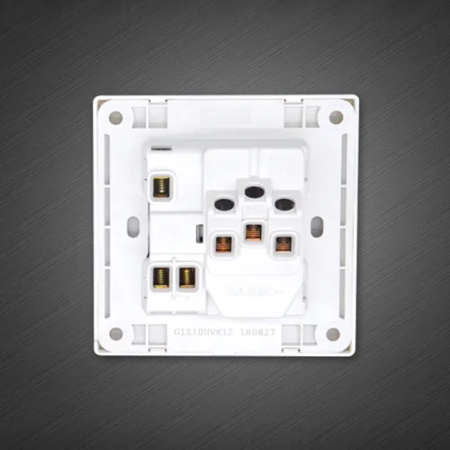 5 Pin Wall Socket With 1 Way Switch, High Quality 5 Pin Wall Socket ...
