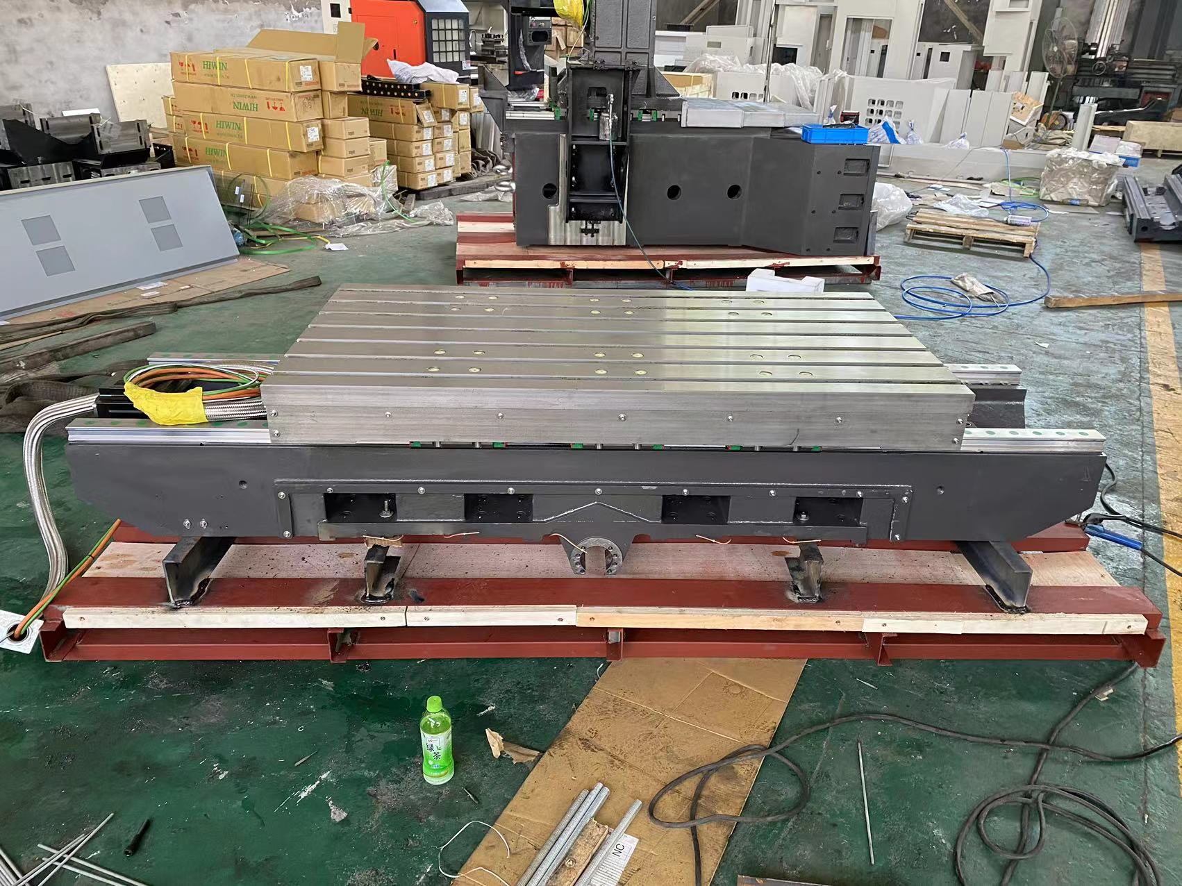 Cmc 기계 5 축 Vmc1580 Cnc 건설 산업을위한 수직 밀링 머신, Bossgoo.com의 고품질 Cmc 기계 5 축 ...