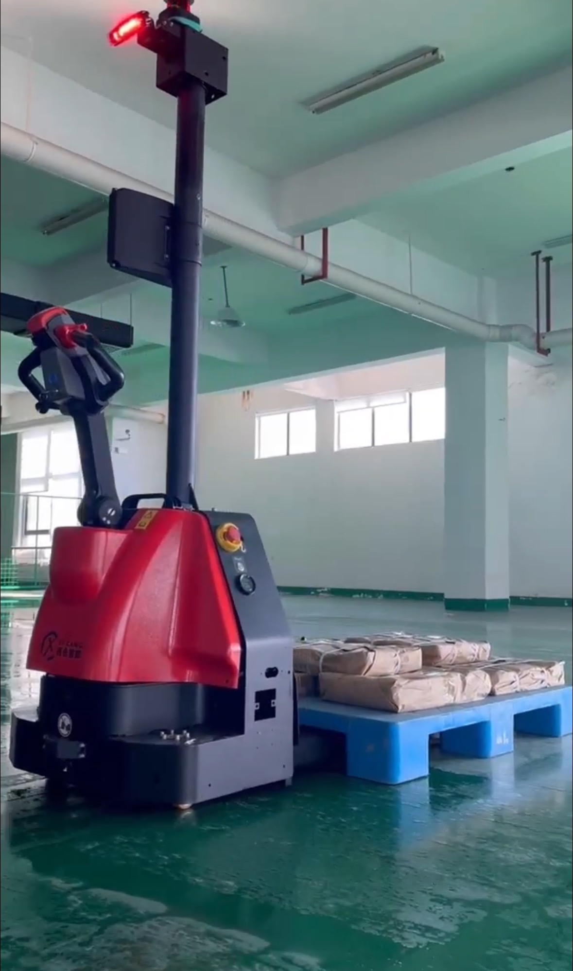 Point-To-Point Floor Handling Forklift From China Manufacturer