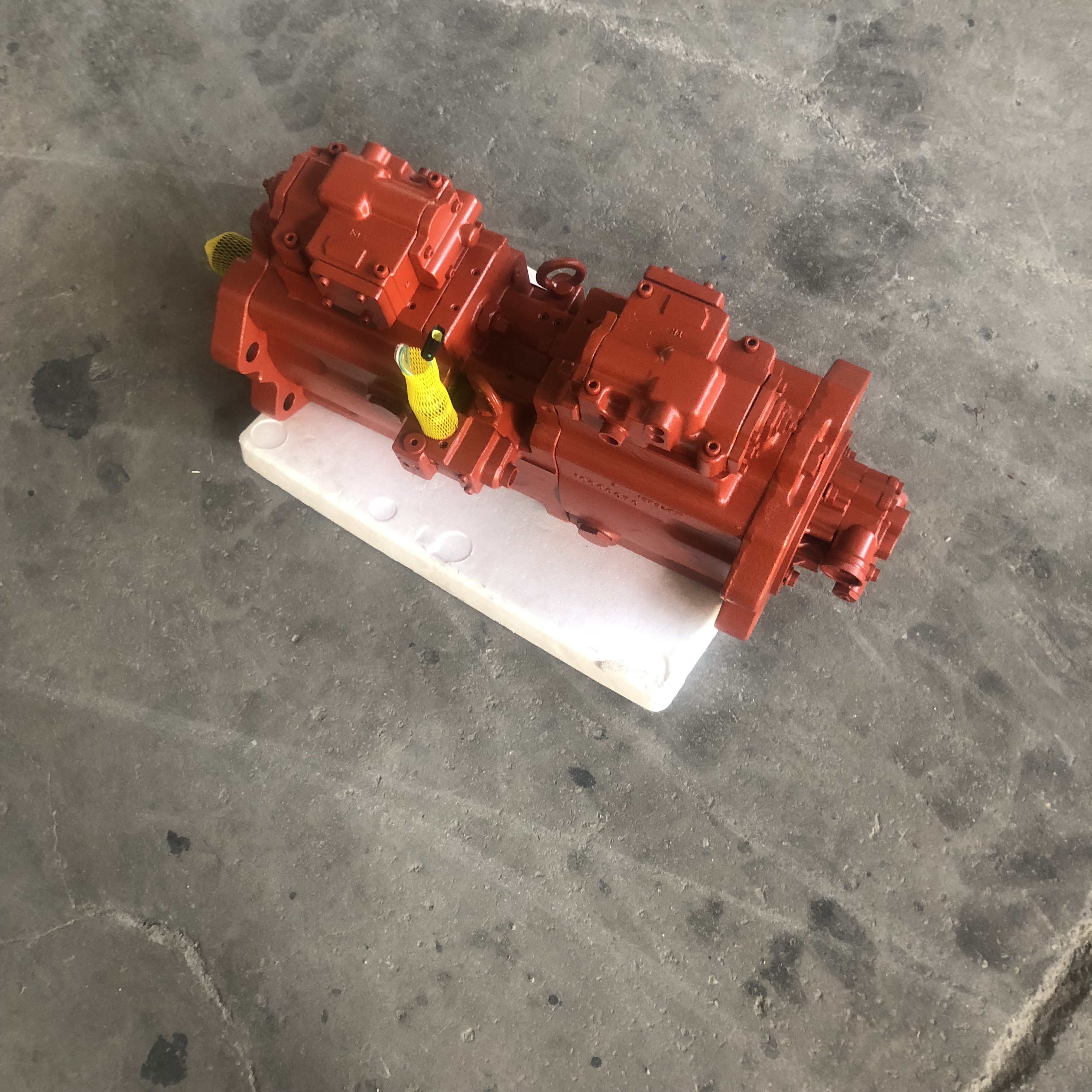 굴삭기 R330lc-9s 유압 펌프 K3v180dt 31q9-10030, Bossgoo.com의 고품질 굴삭기 R330lc-9s ...