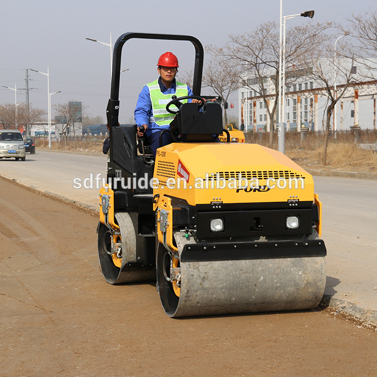 Self-propelled 3 Ton Asphalt Road Roller For Sale (fyl-1200), High ...