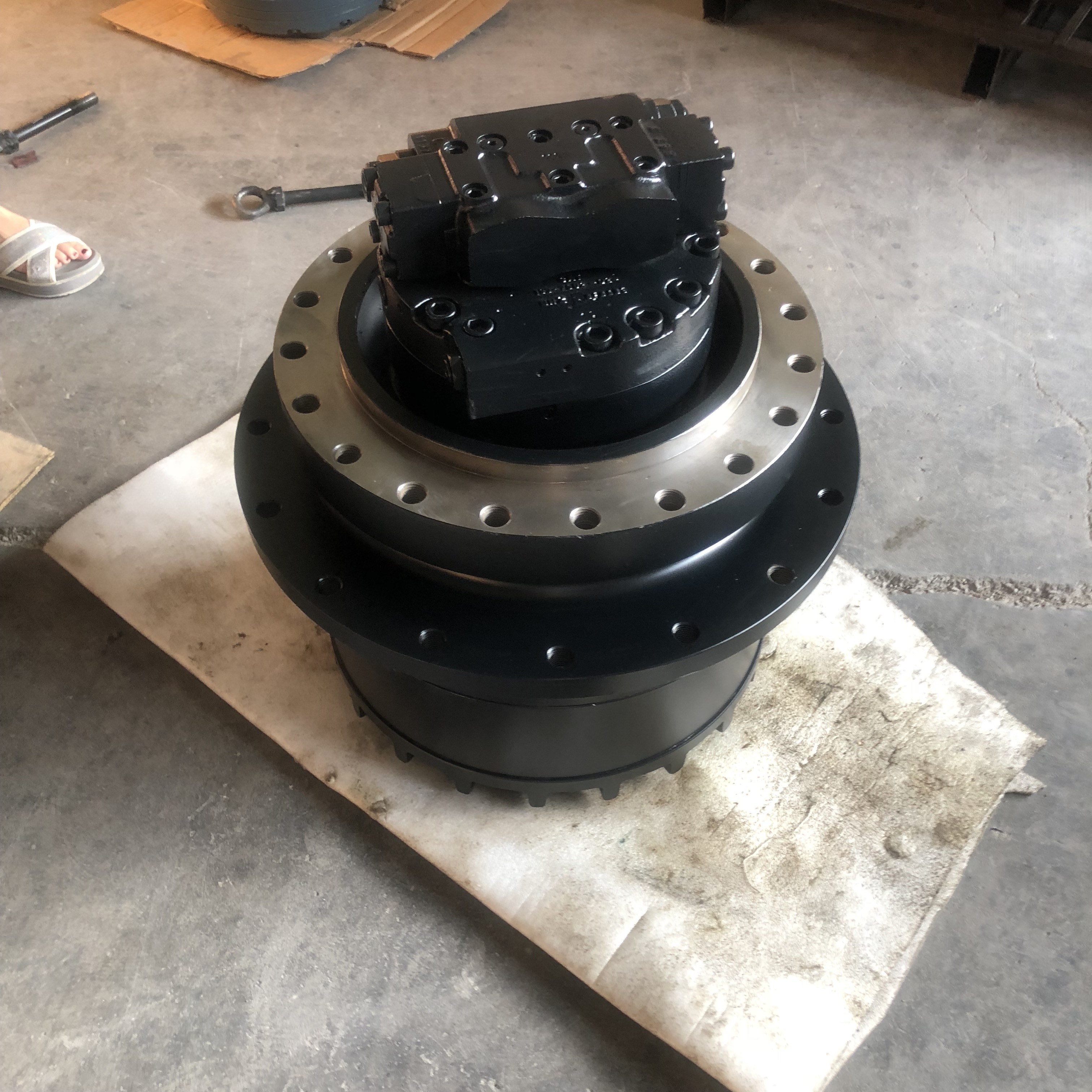 2276189 330d Travel Motor Excavator 330d Final Drive คุณภาพสูง 2276189 ...