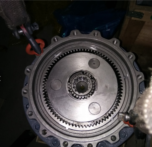 Excavator Js220 Swing Gearbox 05/903860, High Quality Excavator Js220 ...