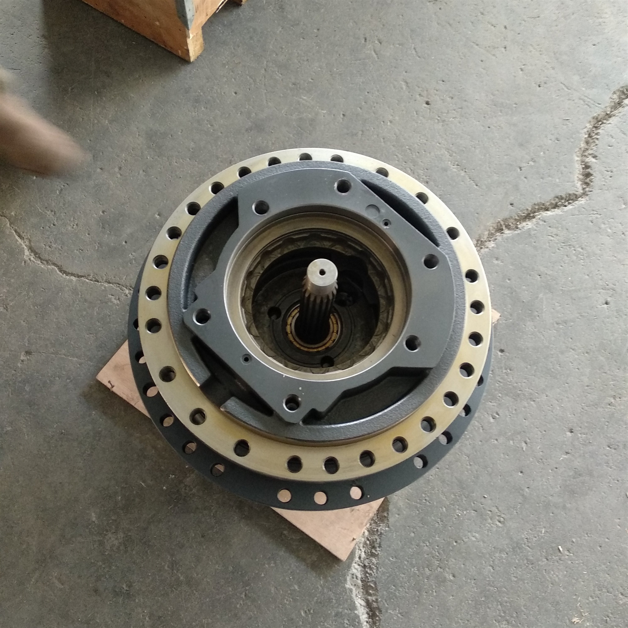 R360 Travel Reducer R360 Travel Gearbox, High Quality R360 Travel ...