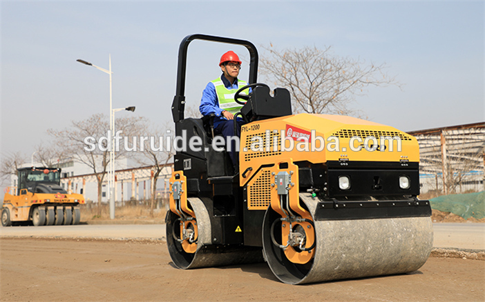 Top Quality 3000kg Steel Drum Vibratory Asphalt Pavement Roller, High ...